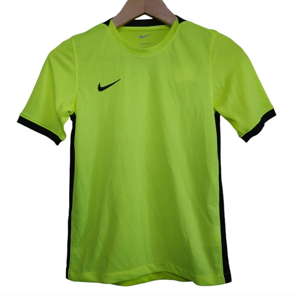 Nike | Shirts & Tops | Nwt Nike Sample Kids Drifit Us Ss Challenge Iv ...